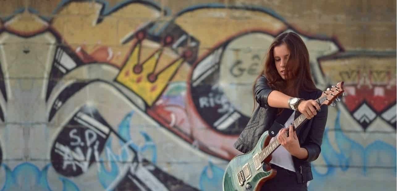 Isabel Torres Plays the NME Awards... | BIMM Institute